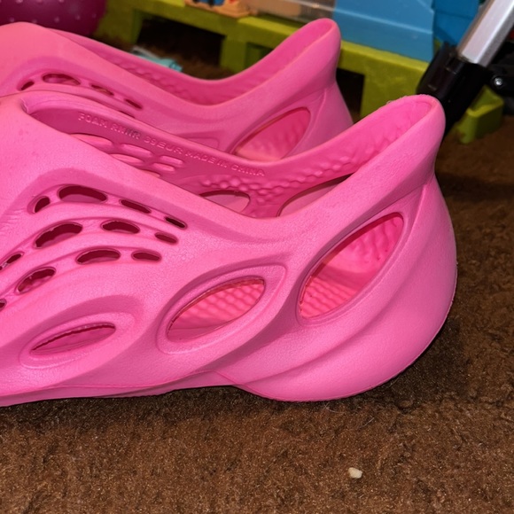 yellowbellyshoe | Shoes | Eva Foam Runner Rnnr Clog Slipper Sneaker ...